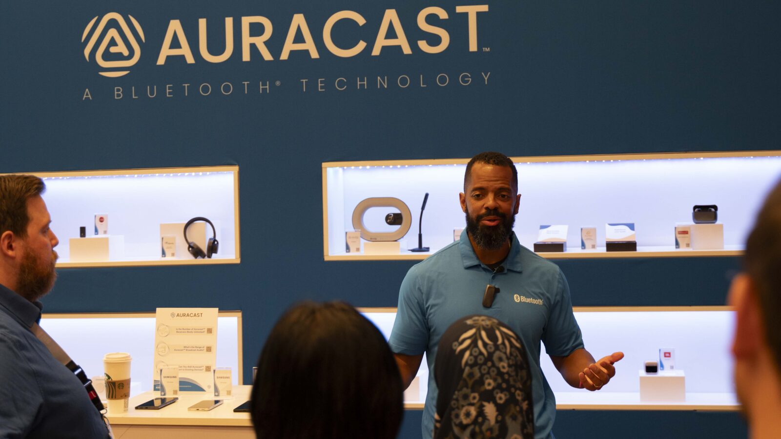 Auracast - The Auracast Experience | Bluetooth® Technology Website